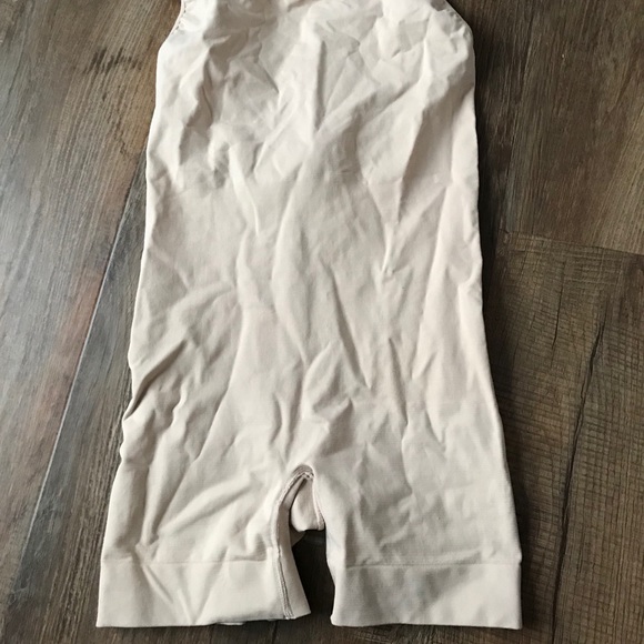 Intimates & Sleepwear | Nwot Open Bust Control Body Shaper | Poshmark